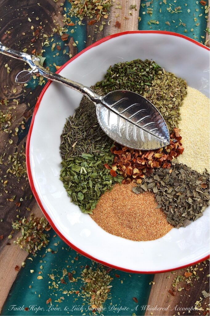 Homemade Italian Herb Seasoning Mix (No-Salt)
